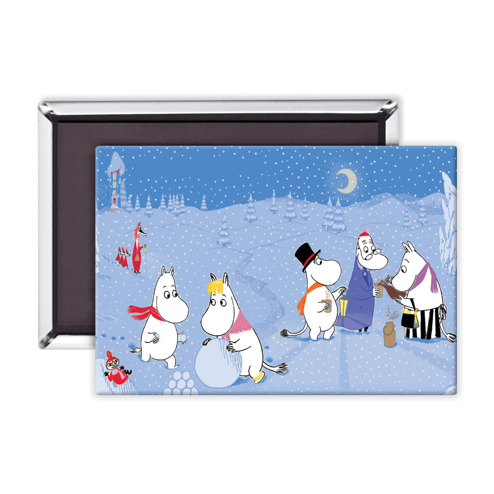 The Moomins play in the snow – Star Editions